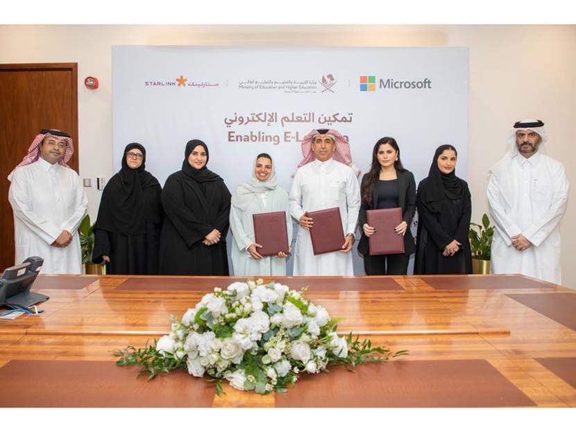 MOEHE Signs MoU with Microsoft, Starlink to Promote Technology in ...