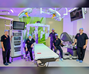 Burjeel Medical City unveils da Vinci Xi Robot for advanced minimally ...
